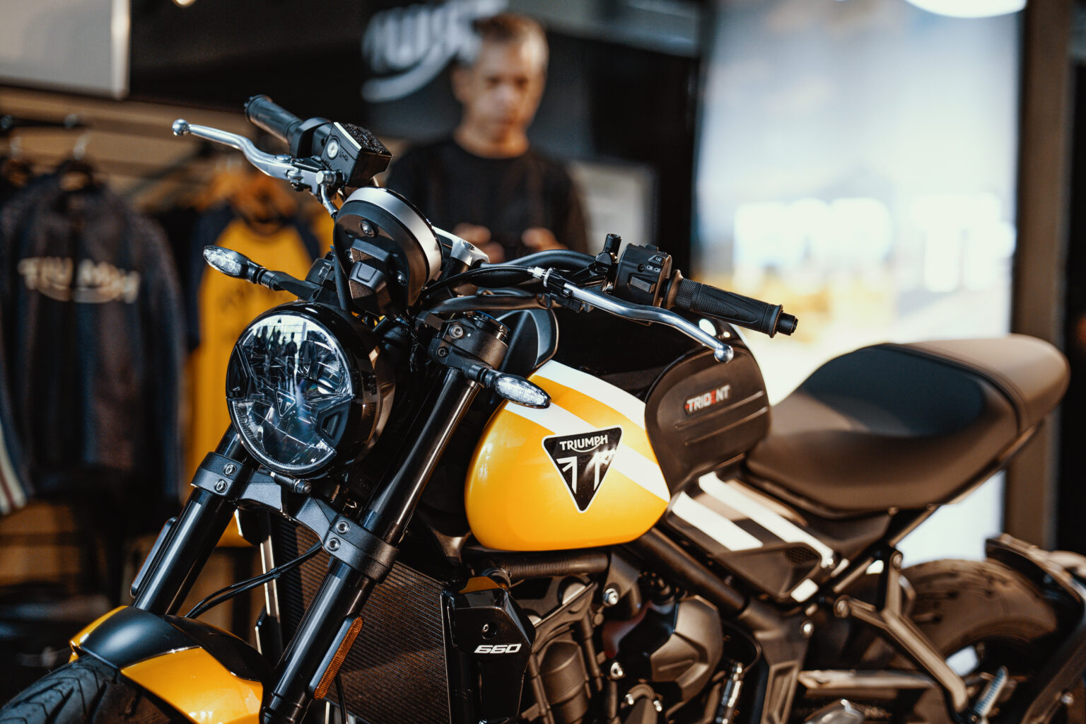 TRIUMPH UPDATES TRIDENT 660 FOR 2025 - Motoph - motoph.com